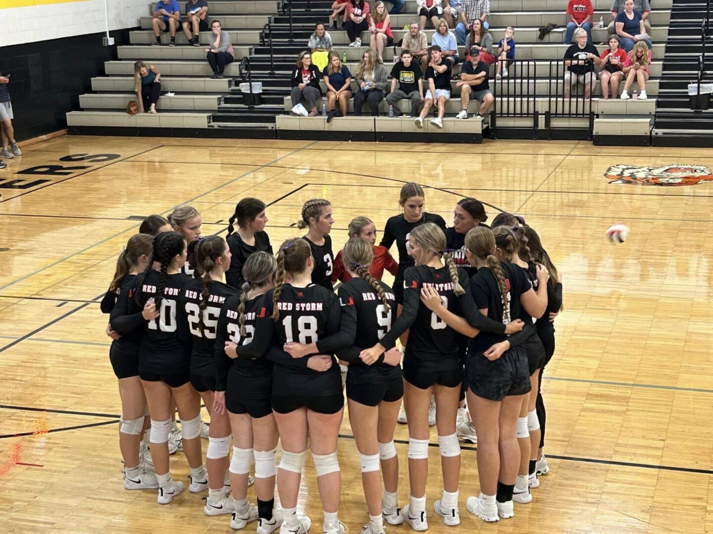 United Red Storm Volleyball Heating Up as Postseason Nears | Prairie ...