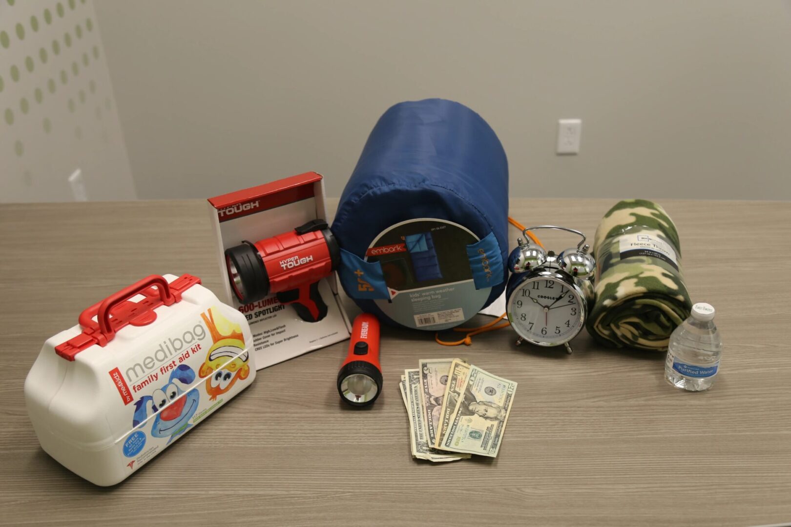 Ameren Reminds Customers When Setting Clocks Back to Restock Family's ...