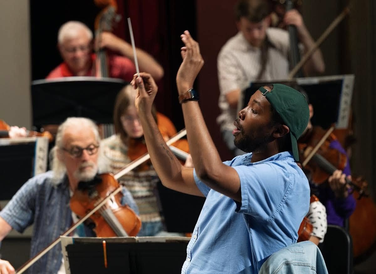 Knox-Galesburg Symphony Tunes Up for the New Year | Prairie ...